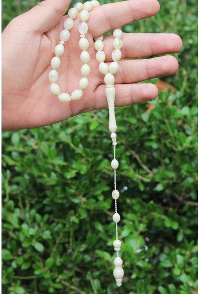 Varetta 33 Lük Erkek Arpa Kesim Kırık Beyaz Toz Kehribar Tesbih Kutulu