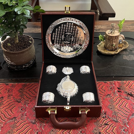 Yates 999 Saf Gümüş Çaydanlık Gümüş Tabak Günlük Gümüş Çay Fiyatı