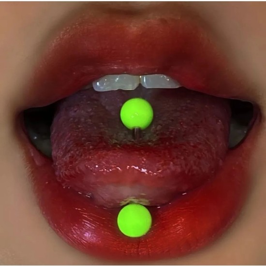 Takıconcept Karanlıkta Parlayan Neon Cerrahi Çelik Dil Fiyatı