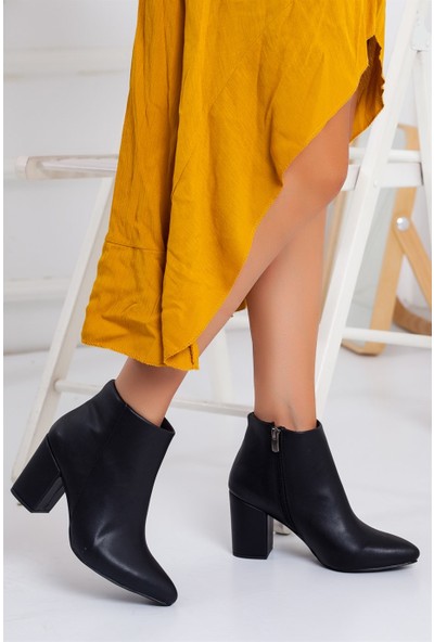 Lovita Lucia Kadın Topuklu Bot Siyah Lovita Lucia Kadın Topuklu Bot Siyah