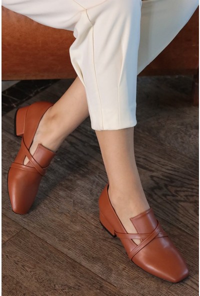Mio Gusto Doris Taba Çapraz Bantlı Topuklu Ayakkabı