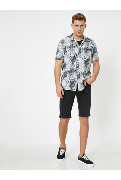 Koton Erkek Normal Bel Cep Detaylı Casual Jean Sort