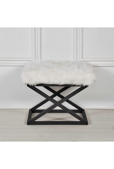 Siyah Metal Ayaklı Beyaz Peluş Puf
