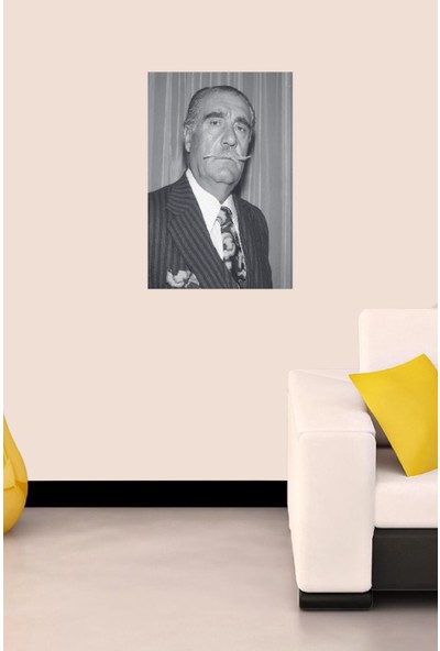 Webcenter Hulusi Kentmen Yeşilçamın Babası Vintage Ahşap Poster