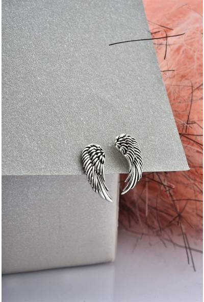 Jelux Silver Melek Model Dekoratif İşlemeli Gümüş Küpe Jelux Silver Melek Model Dekoratif İşlemeli Gümüş Küpe