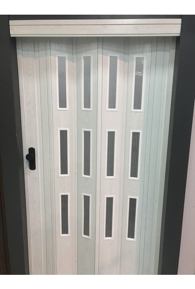 Kaper Katlanır Akordiyon Pvc Kapı- Camlı Akağaç 12 mm 72 cm Genişlik