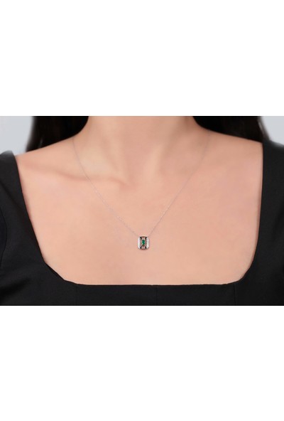 Abgar Özasi Mücevherat Pırlantalı Zümrüt Kolye
