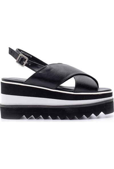 Derimod Kadın Dolgu Topuk Sandalet