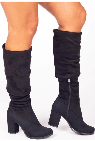 Emella Sofia Siyah Süet Körüklü Fermuar Detaylı Çizme Emella Sofia Siyah Süet Körüklü Fermuar Detaylı Çizme