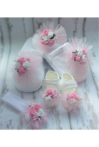 Azebu Süslü Lohusa Tacı ve Bebek Takımı Pembe Azebu Süslü Lohusa Tacı ve Bebek Takımı Pembe