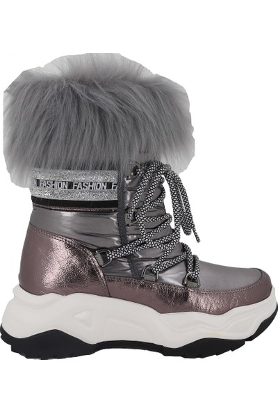 Venüs Gri Platin Rugan Kadın Kar Botu 2032002 Venüs Gri Platin Rugan Kadın Kar Botu 2032002