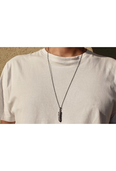 Wow Aksesuar Erkek Tüy Figürlü Siyah Kolye