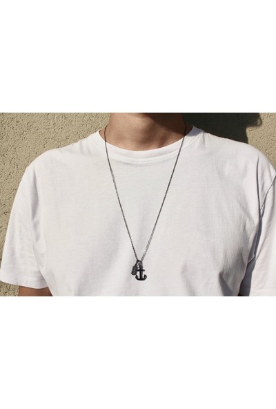 Wow Aksesuar Erkek Çapa ve Jilet Figürlü Siyah Kolye