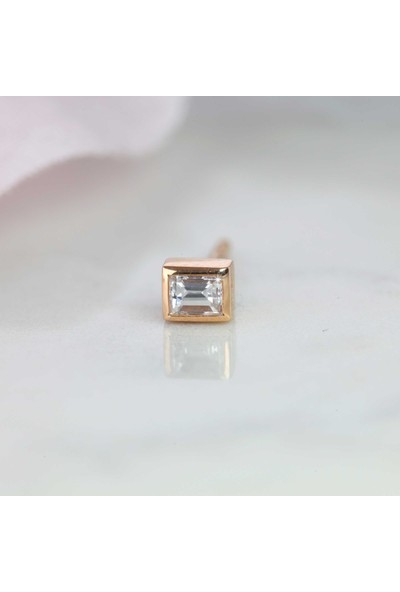 Abgar Özasi Mücevherat Günlük Tekli Küpe