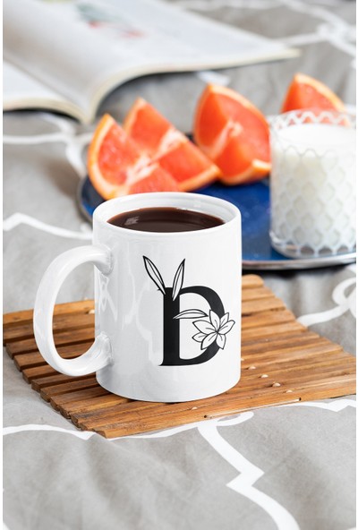 Bibaskıyap Monogram D Harfli Baskılı Beyaz Kupa Bardak Bibaskıyap Monogram D Harfli Baskılı Beyaz Kupa Bardak