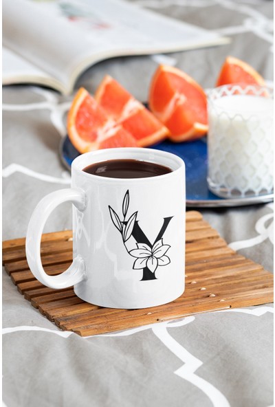 Bibaskıyap Monogram Y Harfli Baskılı Beyaz Kupa Bardak Bibaskıyap Monogram Y Harfli Baskılı Beyaz Kupa Bardak