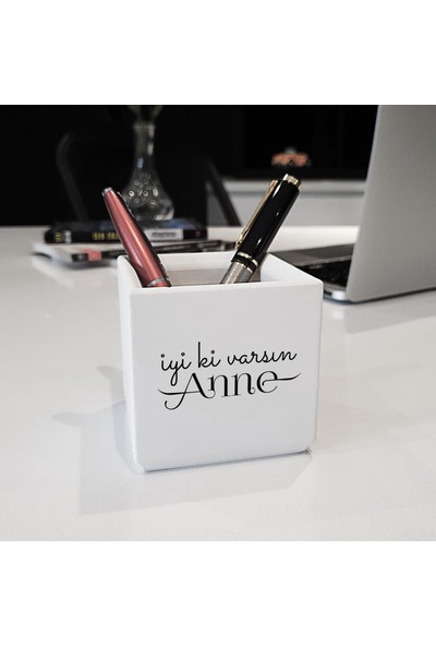 Hediyehanem İyi Ki Varsın Anne Kalemlik