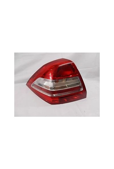 Megane 2 Stop Lambası Sol 8200757700 Renault Megan 2 yedek parça Megane 2 Stop Lambası Sol 8200757700 Renault Megan 2 yedek parça