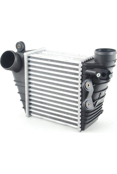 Volkswagen Bora 1998-2005 İntercool Turbo Radyatörü Volkswagen Bora 1998-2005 İntercool Turbo Radyatörü