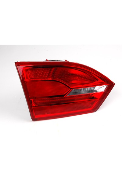 Volkswagen Jetta 2011 - 2014 İç Stop Lambası Sağ Volkswagen Jetta 2011 - 2014 İç Stop Lambası Sağ