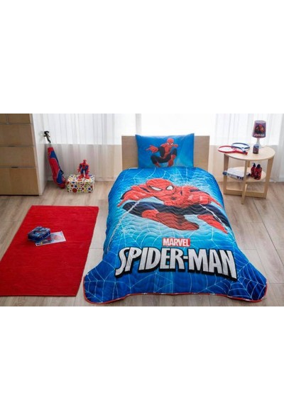 Taç Lisanslı Spiderman Skyscaper Yatak Örtüsü Seti