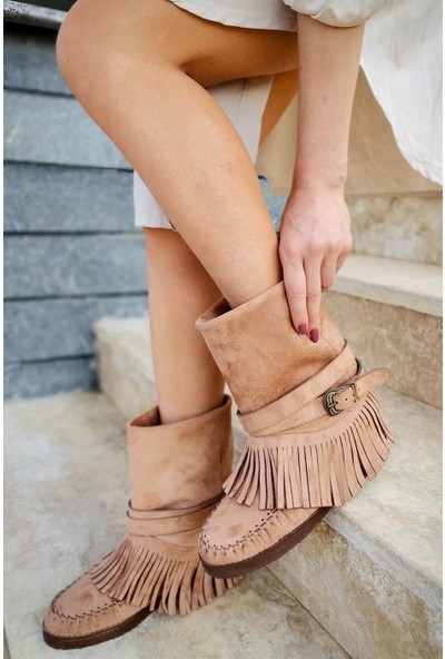 İkone Capucine Süet Püsküllü Içten Dolgulu Fermuarsız Taba Bot İkone Capucine Süet Püsküllü Içten Dolgulu Fermuarsız Taba Bot