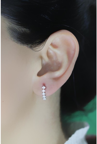 Söğütlü Silver Gümüş Rodyumlu Zirkon Taşlı Beştaş J Küpe