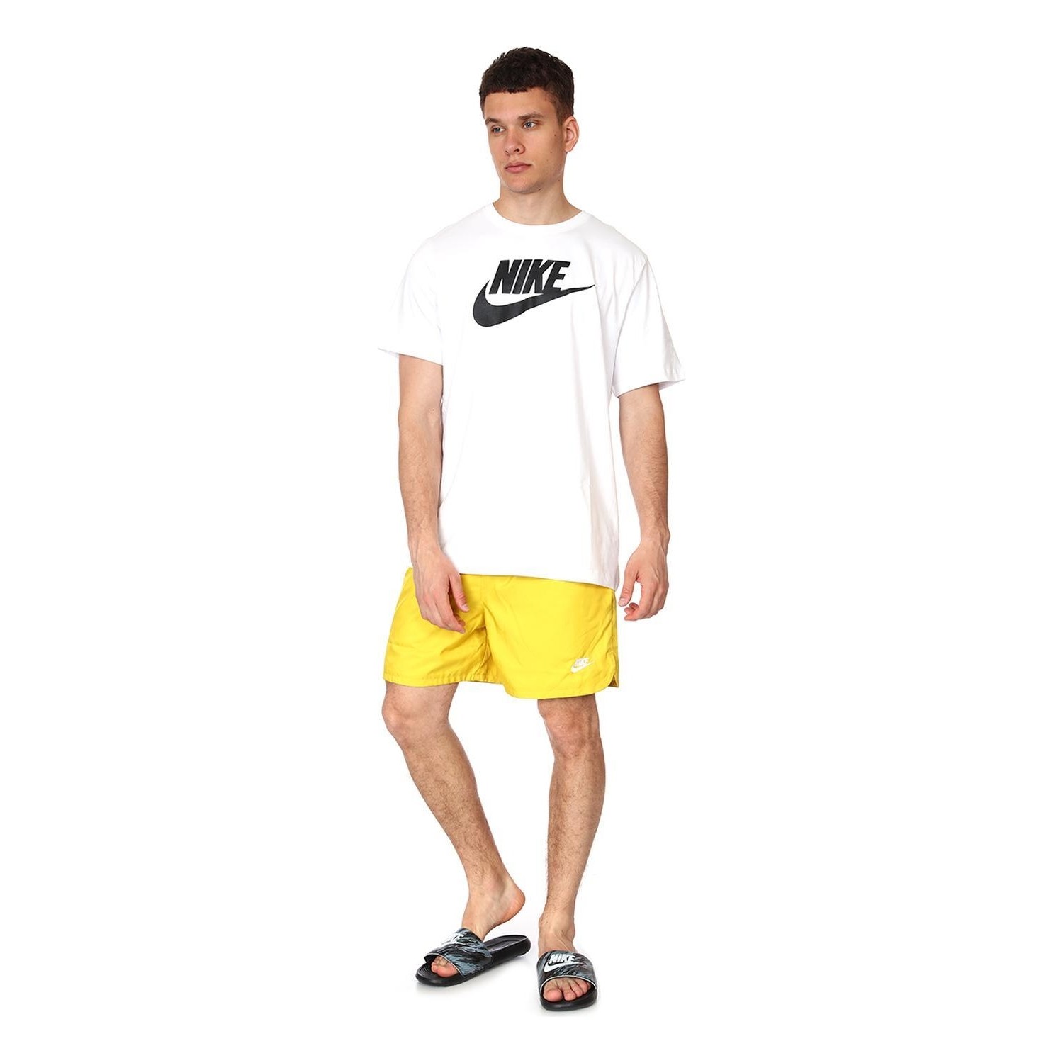 Nike AR5004-101 M Nsw Tee Icon Futura Erkek Tişört Fiyatı