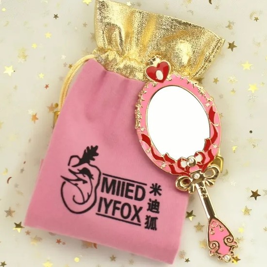 Friendship Kırmızı Ayna Anime Ay Ayna Inci Kelebek Makyaj Fiyatı