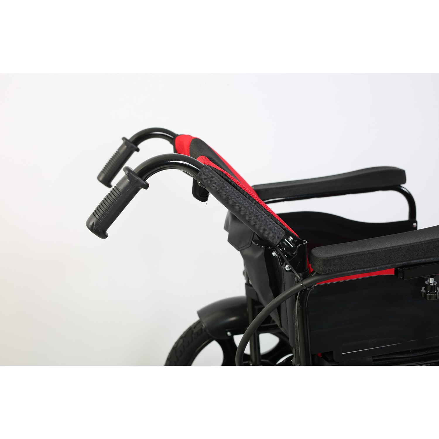 Tekerlekli Iskemle A-99 Hafif Pratik Katlanır Akülü Fiyatı