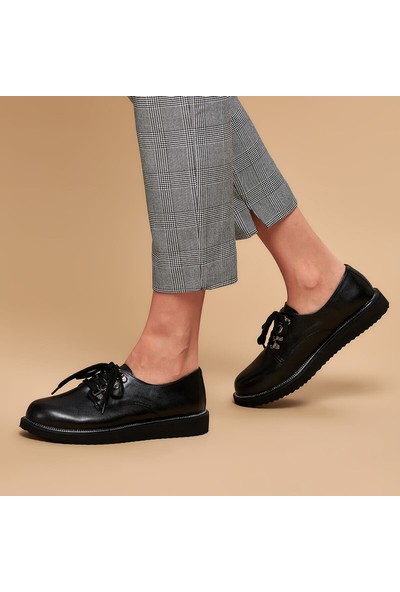 Butigo 19K-401 Siyah Kadın Maskulen Ayakkabı