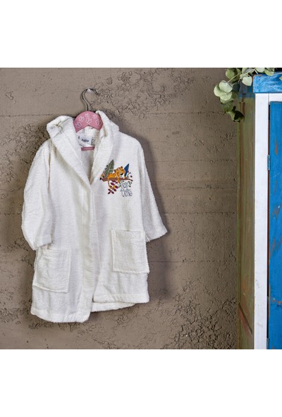 Karaca Home Bummer Offwhite 2-4 Yaş Bornoz Karaca Home Bummer Offwhite 2-4 Yaş Bornoz