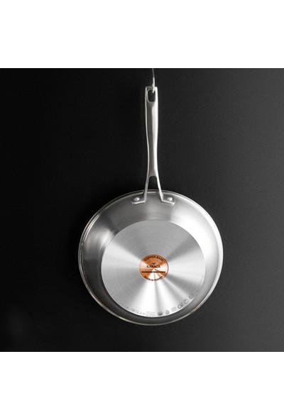 Karaca Tottori PowerSteel Pro 28 cm 2,2 Lt 316 Çelik Tava Karaca Tottori PowerSteel Pro 28 cm 2,2 Lt 316 Çelik Tava