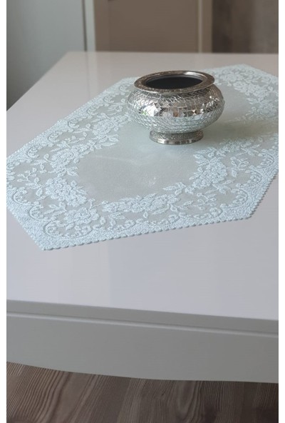 Wenessi Güllü Desene Örme Kısa Runner Örtüsü 40 x 90 cm Su Yeşili Wenessi Güllü Desene Örme Kısa Runner Örtüsü 40 x 90 cm Su Yeşili