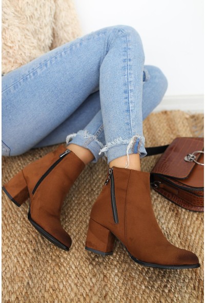 Limoya Victoria Taba Süet Fermuar Detaylı Topuklu Bootie Limoya Victoria Taba Süet Fermuar Detaylı Topuklu Bootie
