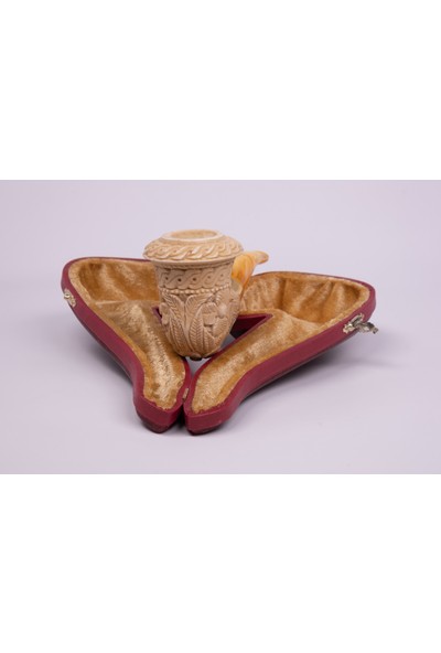 Fine Crafts El Işçiliği Çiçek Deseni Oymalı Eskitme Doğal Lüle Taşı Pipo Özel Kutulu Fine Crafts El Işçiliği Çiçek Deseni Oymalı Eskitme Doğal Lüle Taşı Pipo Özel Kutulu