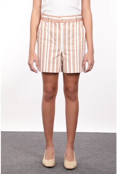 Markapia Çizgili Duble Paça Yandan Cepli Kadın Şort