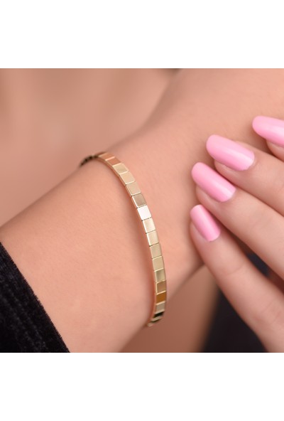 Ayyıldız Mücevherat Ayyıldız Kuyumculuk Kadın Ithal Küp Desenli Esnek Sarı Altın Bileklik Ayyıldız Mücevherat Ayyıldız Kuyumculuk Kadın Ithal Küp Desenli Esnek Sarı Altın Bileklik