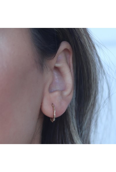 Değerli Kuyumculuk Desenli Halka Küpe