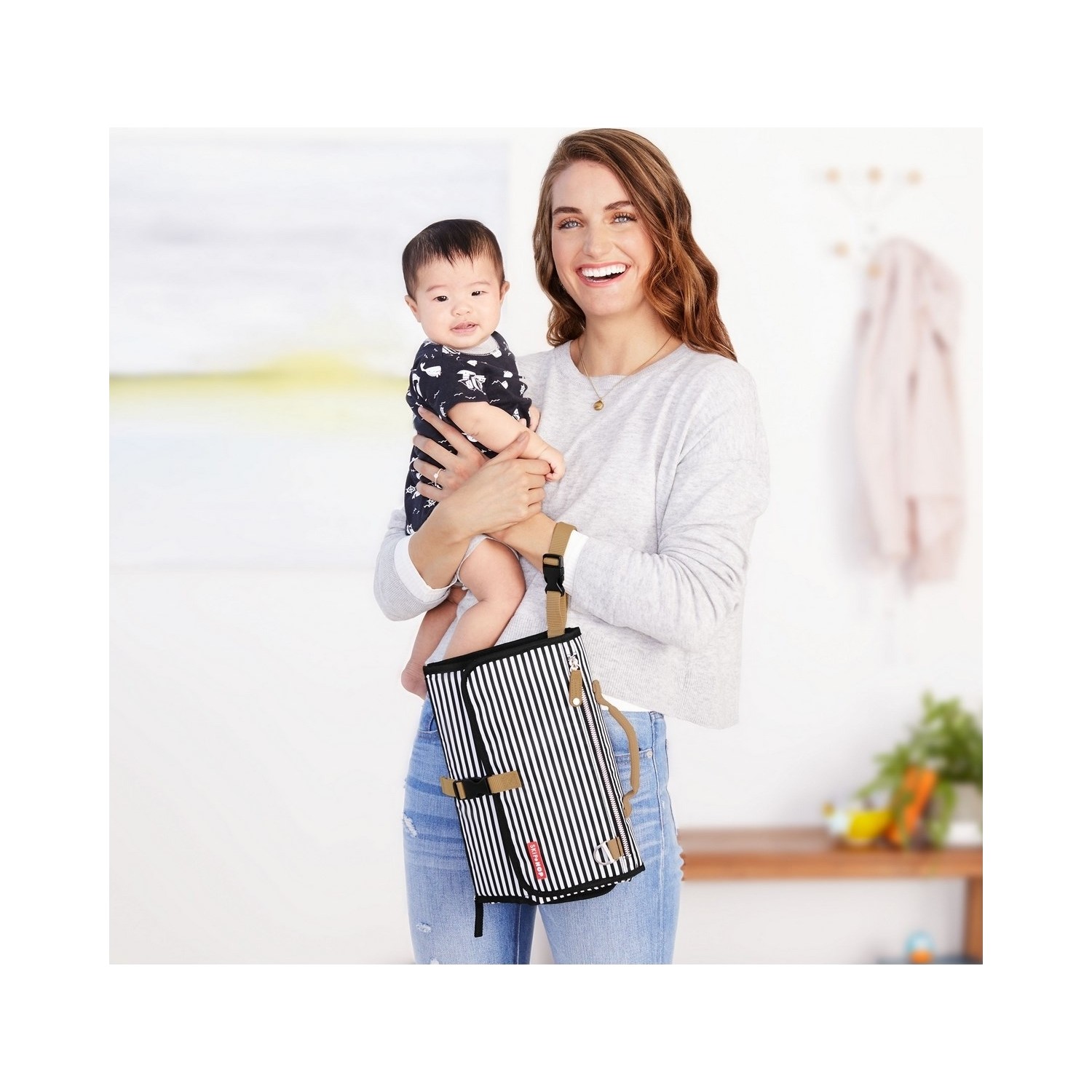Skip Hop Pronto Orijinal Alt Açma Çantası - Çizgili Fiyatı