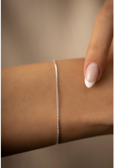 İzla Design Tilki Kuyruğu Model Gümüş İtalyan Bileklik İzla Design Tilki Kuyruğu Model Gümüş İtalyan Bileklik