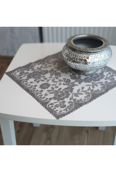 Wenessi 6 Adet Güllü Desen Örme Peçete Örtüsü Wenessi 6 Adet Güllü Desen Örme Peçete Örtüsü