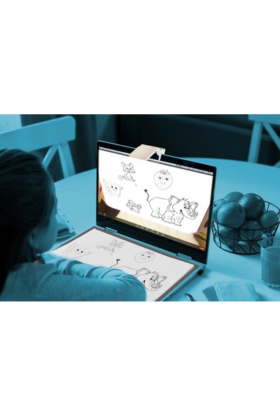 Spotter Uzaktan Online Eğitimde Öğrenci ve Öğretmenler İçin Kamera Aynası