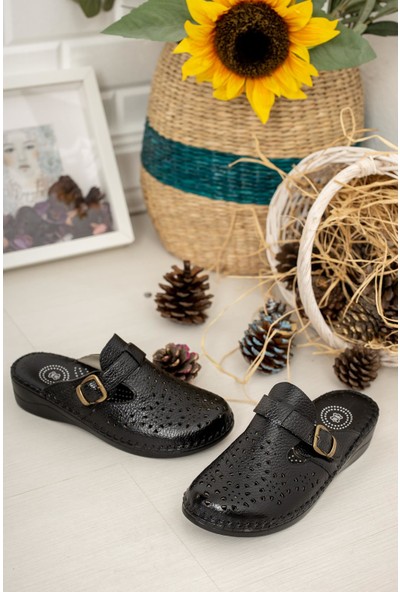 Tarçın Deri Kadın Anatomik Deri Sabo Terlik TRC57-0510 Tarçın Deri Kadın Anatomik Deri Sabo Terlik TRC57-0510