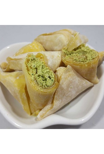 Parlar Anadolu Gurme Fıstıklı Muska ( 350 gr ) Parlar Anadolu Gurme Fıstıklı Muska ( 350 gr )
