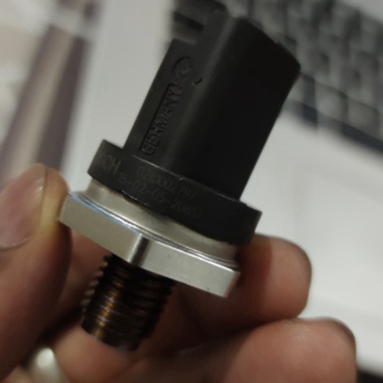 Passing Yakıt Dağıtım Borusu Basınç Sensörü Basınç Tahliye Vanası Yakıt ...