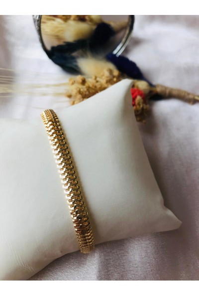 Bioaksesuar Kadın Gold Renk Kararmaz Çelik Bileklik