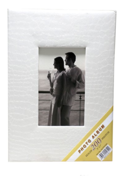 NRCN 13x18 cm 200'lük Deri Fotoğraf Albümü NRCN 13x18 cm 200'lük Deri Fotoğraf Albümü