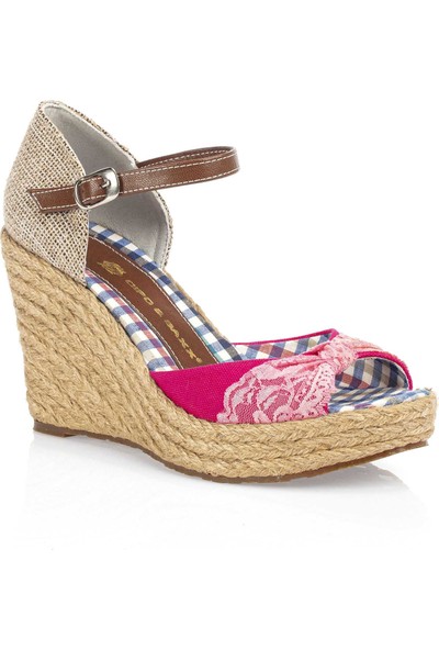 Cipo & Baxx L-144 Pembe Dantelli Tokalı Kadın Ayakkabı Cipo & Baxx L-144 Pembe Dantelli Tokalı Kadın Ayakkabı