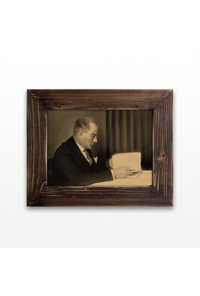 Plustablo Atatürk Portresi Ahşap Çerçeveli Kanvas Tablo Plustablo Atatürk Portresi Ahşap Çerçeveli Kanvas Tablo